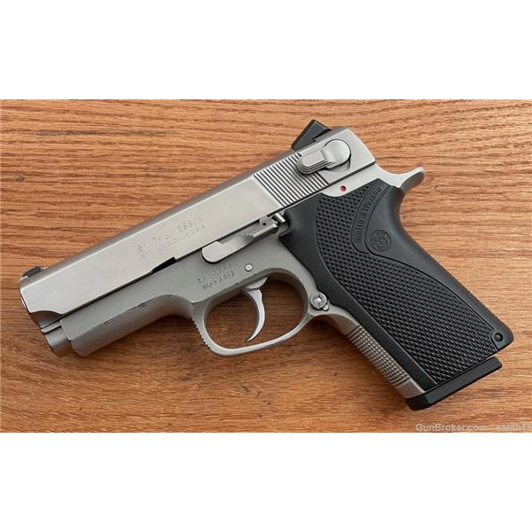 SMITH WESSON 4013 New and Used Price, Value, & Trends 2021