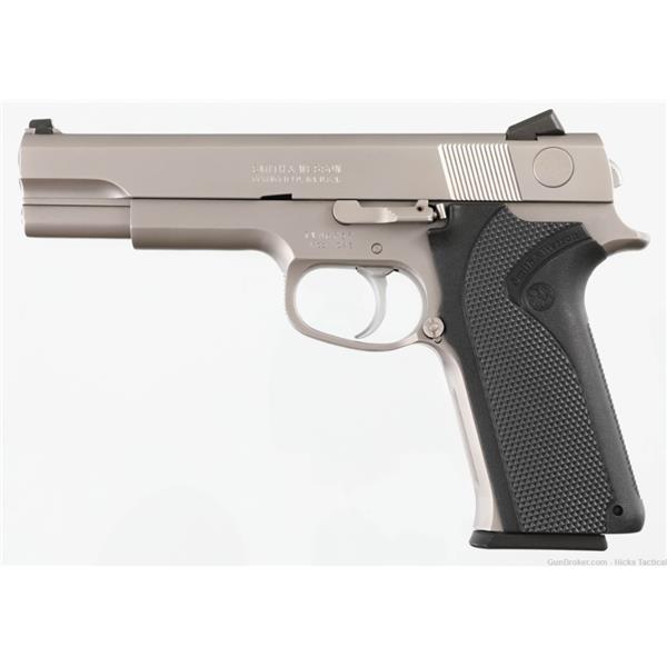 SMITH WESSON 1046 New and Used Price, Value, & Trends 2022