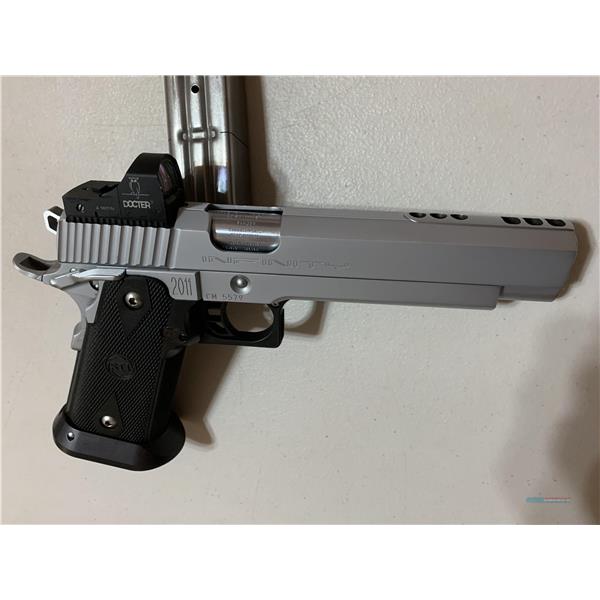 STI 40 New and Used Price, Value, & Trends 2022