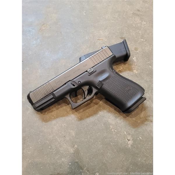 GLOCK 19 MOS New and Used Price, Value, & Trends 2022