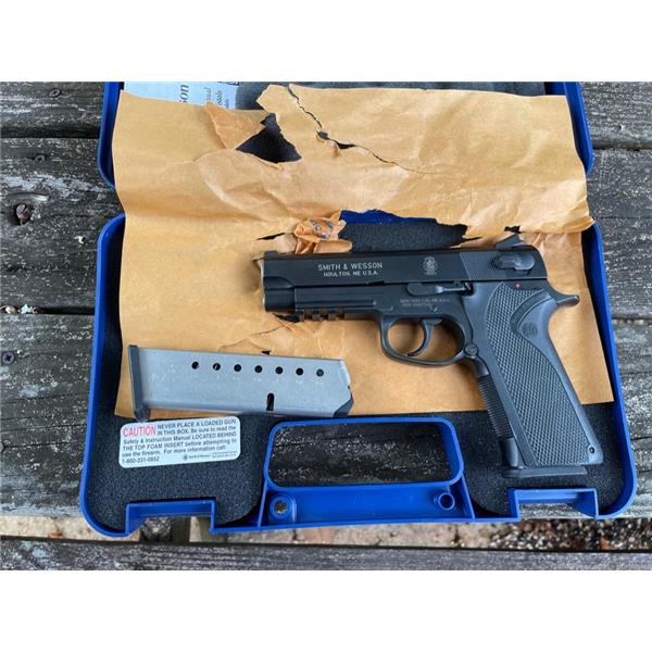 SMITH WESSON 4566 New and Used Price, Value, & Trends 2022