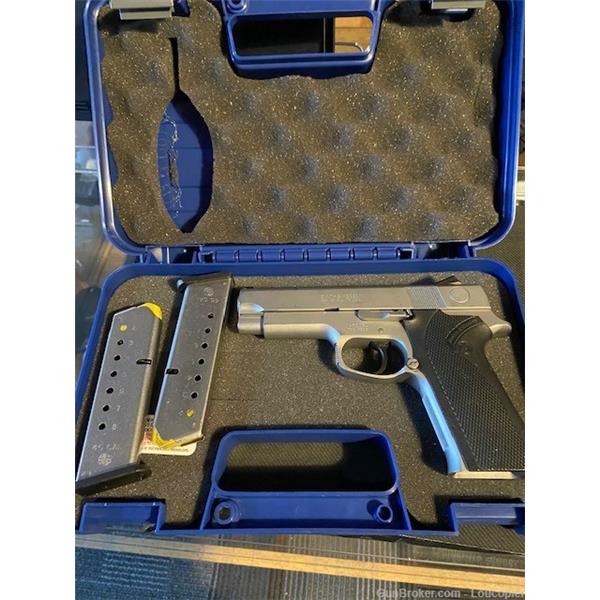 SMITH WESSON 4586 New and Used Price, Value, & Trends 2023