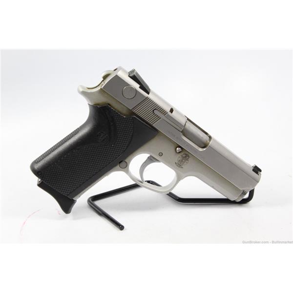 SMITH WESSON 3953 New and Used Price, Value, & Trends 2023