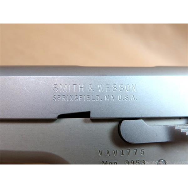 SMITH WESSON 3953 New and Used Price, Value, & Trends 2024