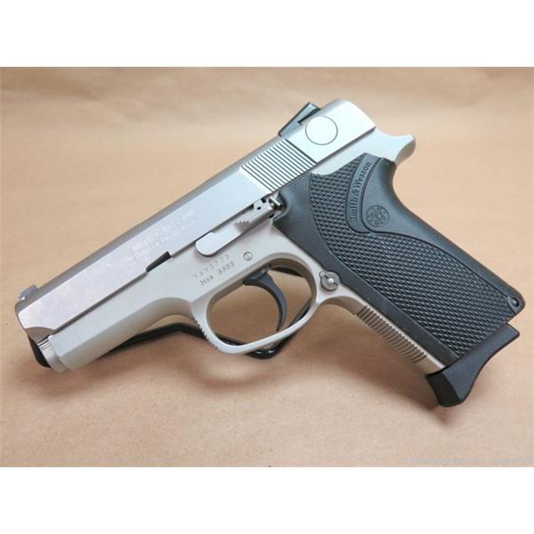 SMITH WESSON 3953 New and Used Price, Value, & Trends 2023