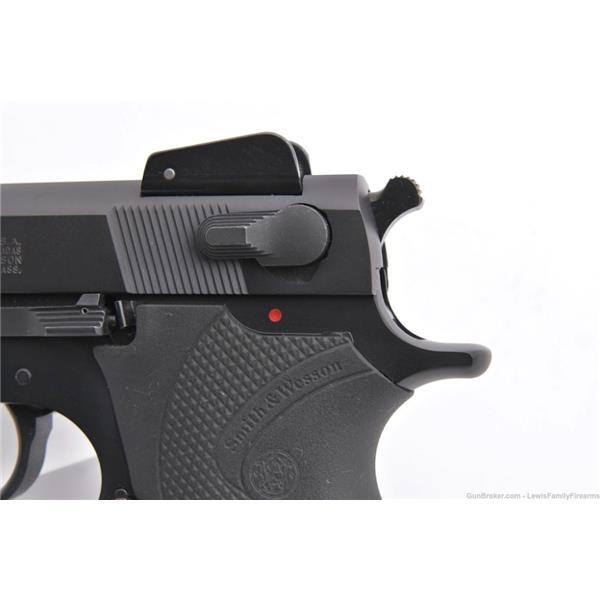 SMITH WESSON 3904 New and Used Price, Value, & Trends 2023