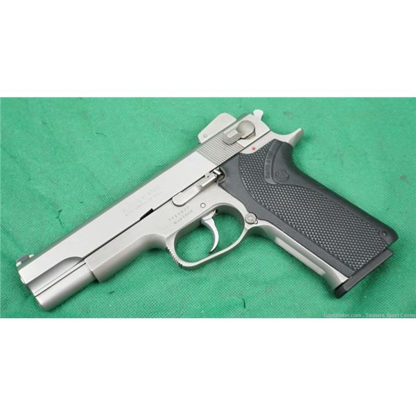 SMITH WESSON 1006 New and Used Price, Value, & Trends 2023