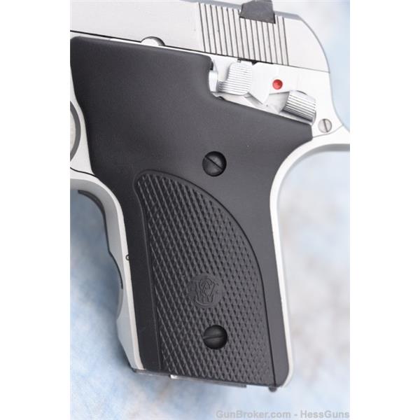 SMITH WESSON 2213 SPORTSMAN New and Used Price, Value, & Trends 2023