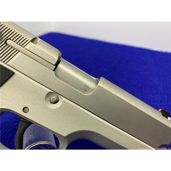 SMITH WESSON 4013 New and Used Price, Value, & Trends 2024