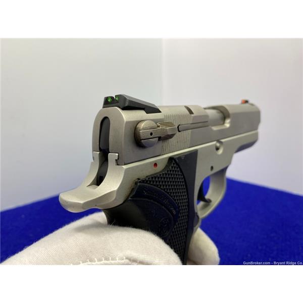 SMITH WESSON 4013 New and Used Price, Value, & Trends 2024