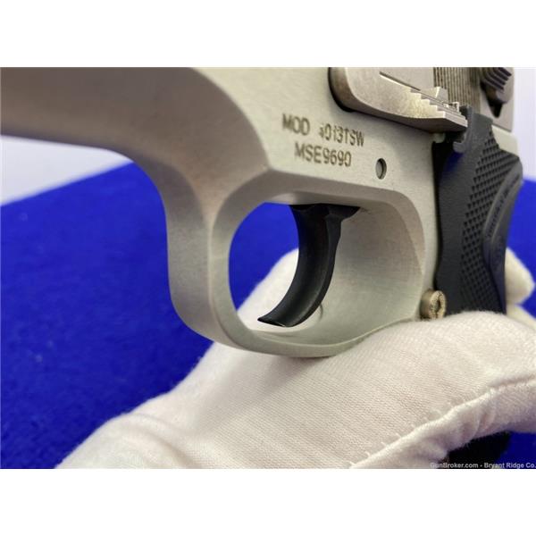 SMITH WESSON 4013 New and Used Price, Value, & Trends 2024