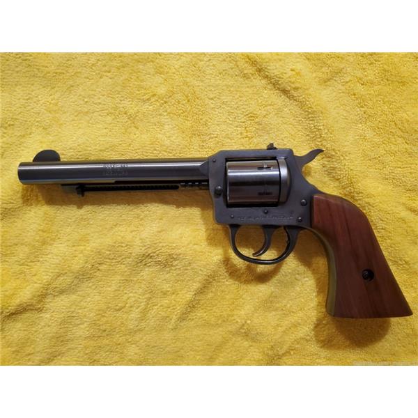 HARRINGTON RICHARDSON 649 New and Used Price, Value, & Trends 2024