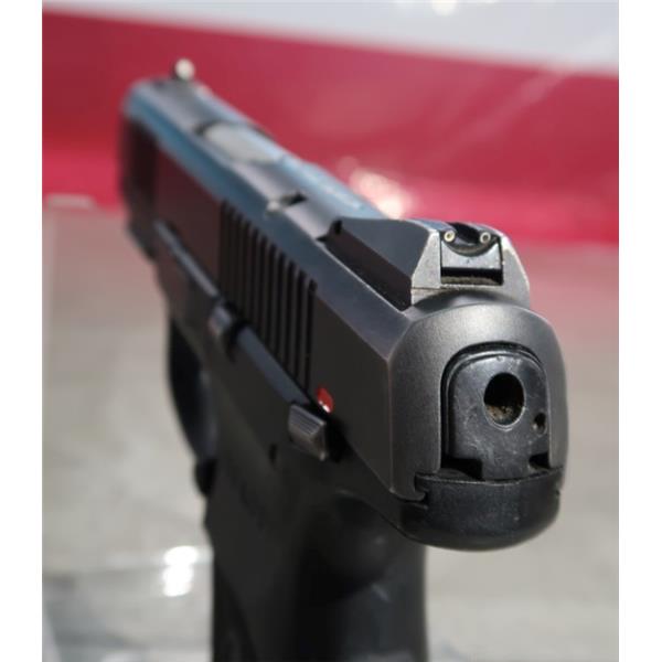 RUGER SR40C New and Used Price, Value, & Trends 2024