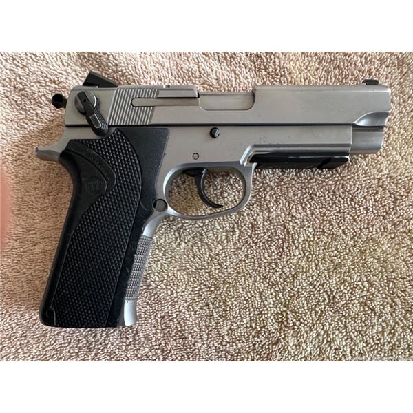 SMITH WESSON 4566 New and Used Price, Value, & Trends 2023