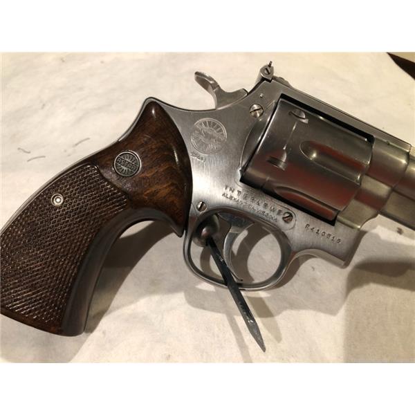 ASTRA 44 New and Used Price, Value, & Trends 2024