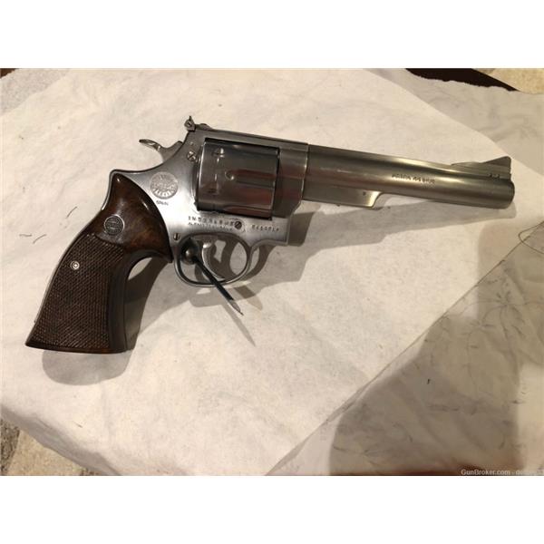 ASTRA 44 New and Used Price, Value, & Trends 2024