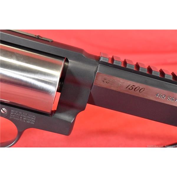 SMITH WESSON 460XVR BONE COLLECTOR New and Used Price, Value, & Trends 2024