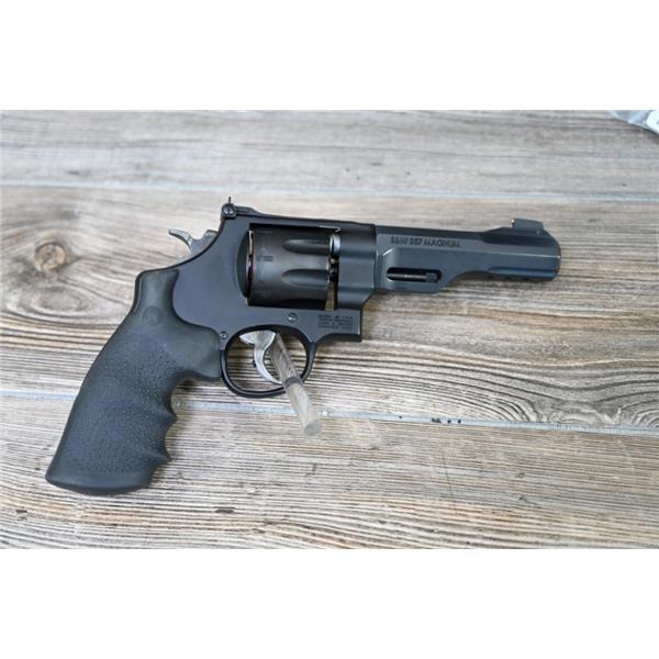 SMITH WESSON 327 New and Used Price, Value, & Trends 2023