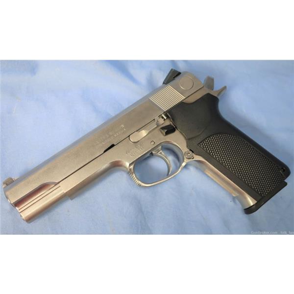 SMITH WESSON 1026 New and Used Price, Value, & Trends 2024