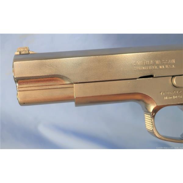 SMITH WESSON 1026 New and Used Price, Value, & Trends 2024