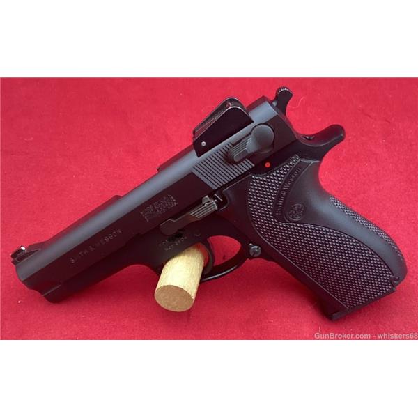 SMITH WESSON 3904 New and Used Price, Value, & Trends 2024