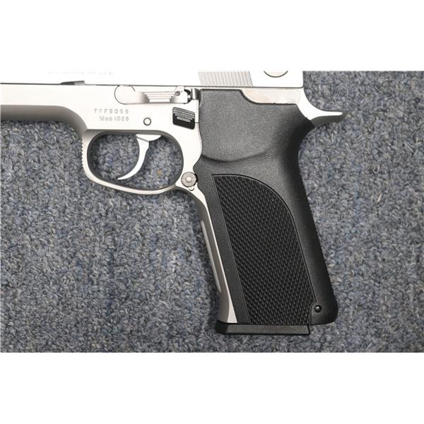 SMITH WESSON 1026 New and Used Price, Value, & Trends 2024