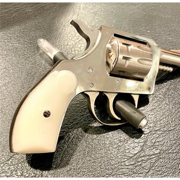 HARRINGTON RICHARDSON 930 New and Used Price, Value, & Trends 2023