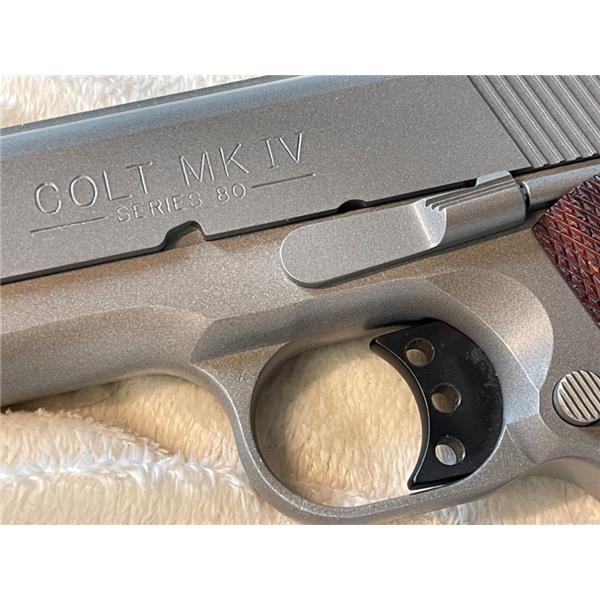 COLT COMBAT COMMANDER New and Used Price, Value, & Trends 2023