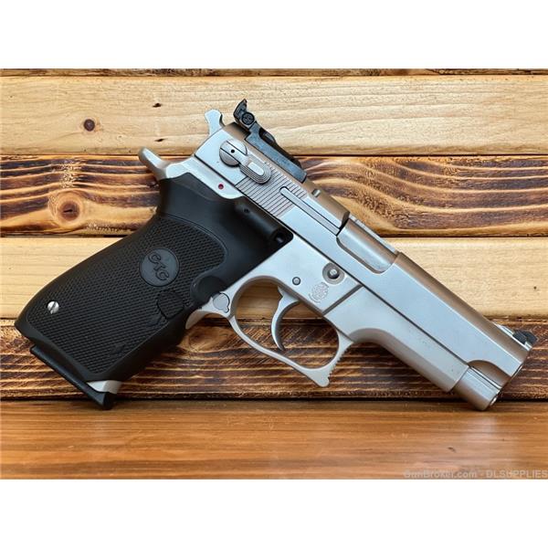 SMITH WESSON 5903 New and Used Price, Value, & Trends 2023