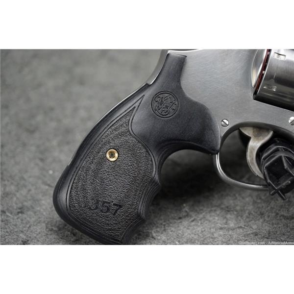SMITH AND WESSON 686 New and Used Price, Value, & Trends 2023