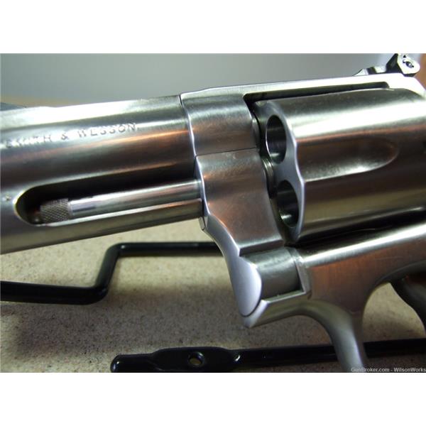 SMITH WESSON 696 New and Used Price, Value, & Trends 2024