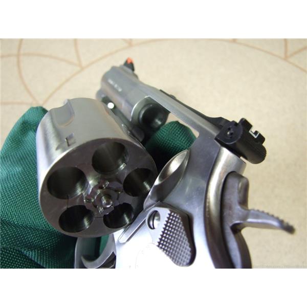 SMITH WESSON 696 New and Used Price, Value, & Trends 2024