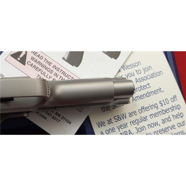 SMITH AND WESSON 5906 New and Used Price, Value, & Trends 2024