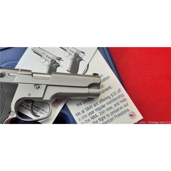 SMITH AND WESSON 5906 New and Used Price, Value, & Trends 2024