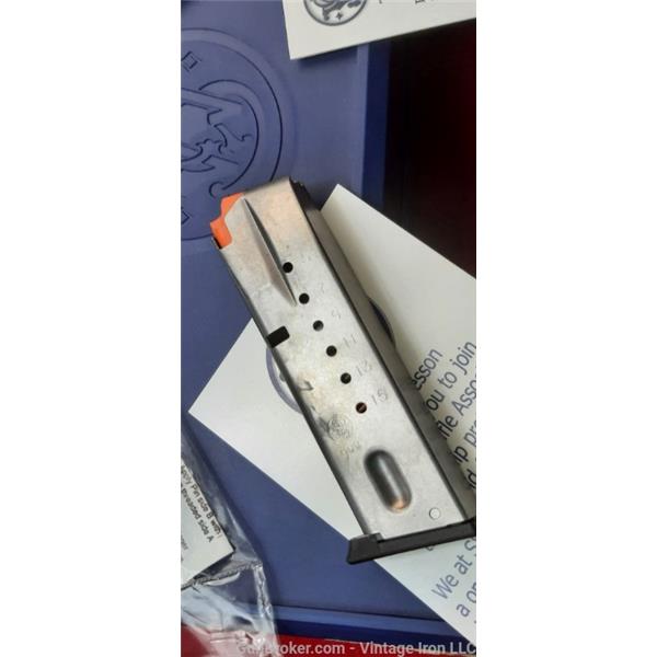 SMITH AND WESSON 5906 New and Used Price, Value, & Trends 2024