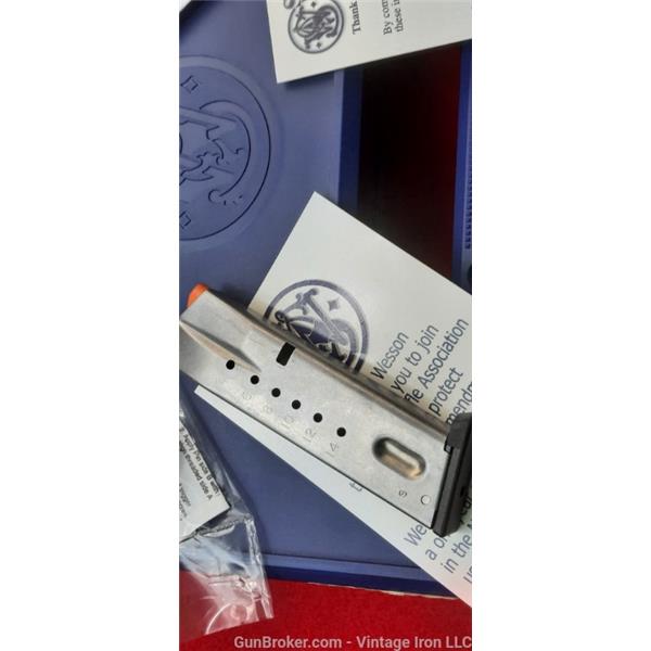 SMITH AND WESSON 5906 New and Used Price, Value, & Trends 2024