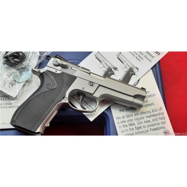 SMITH AND WESSON 5906 New and Used Price, Value, & Trends 2024