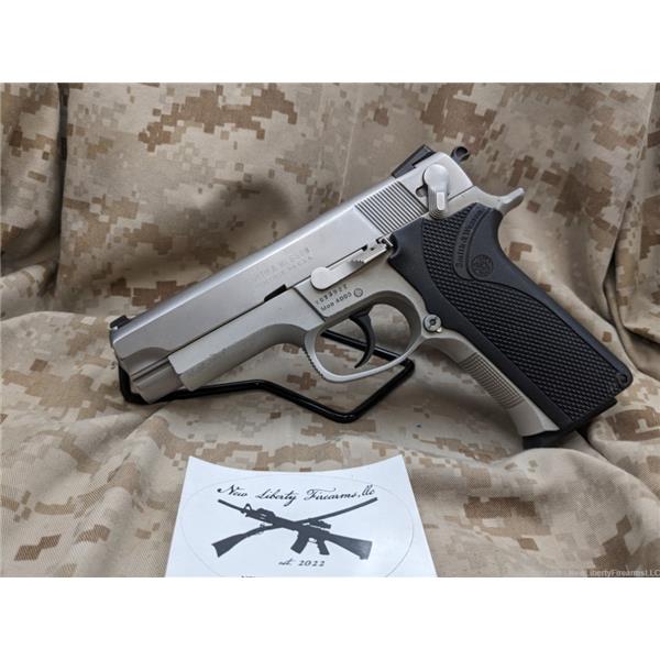 SMITH WESSON 4003 New and Used Price, Value, & Trends 2024