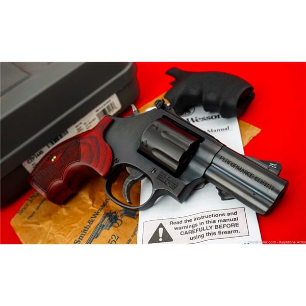 SMITH AND WESSON 586 New and Used Price, Value, & Trends 2024