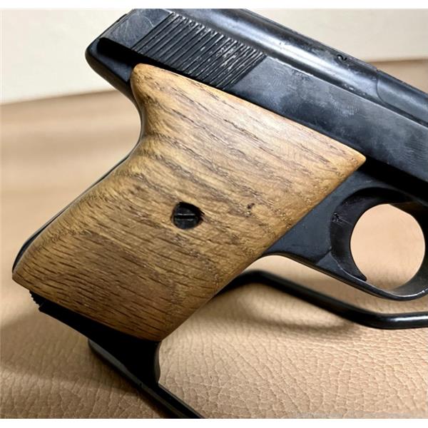 RG25 New and Used Price, Value, & Trends 2024