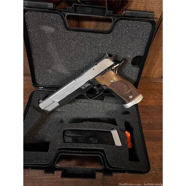 SIG SAUER P226 X6 New and Used Price, Value, & Trends 2024