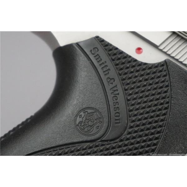 SMITH WESSON 3906 New and Used Price, Value, & Trends 2024