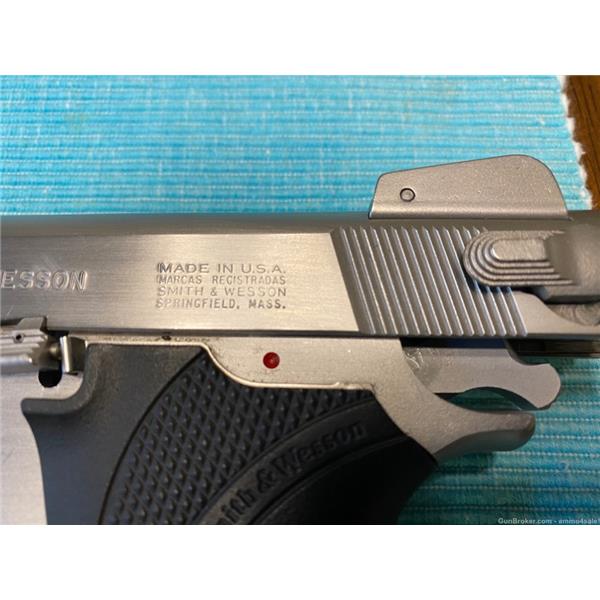 SMITH WESSON 3906 New and Used Price, Value, & Trends 2024