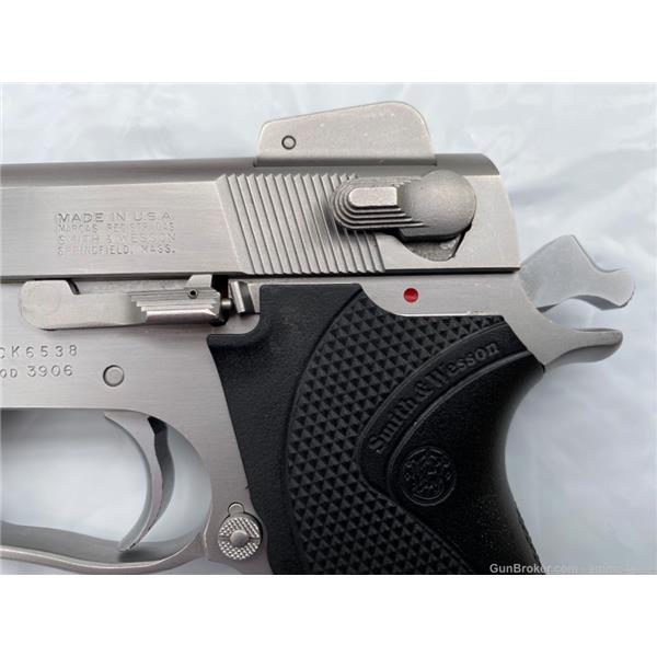 SMITH WESSON 3906 New and Used Price, Value, & Trends 2024