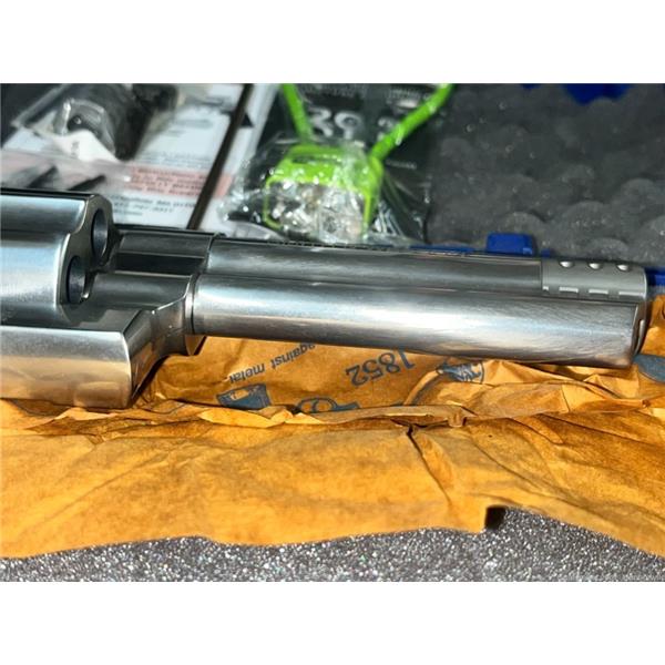 SMITH AND WESSON 460 New and Used Price, Value, & Trends 2024