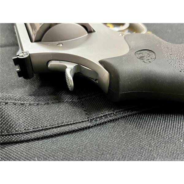 SMITH AND WESSON 460 New and Used Price, Value, & Trends 2024