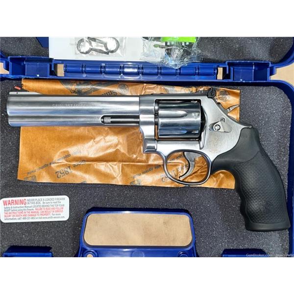 SW 686 New and Used Price, Value, & Trends 2024