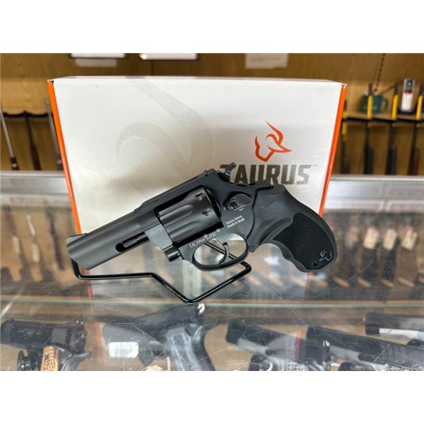 NEW ULTRA LIGHT New and Used Price, Value, & Trends 2025