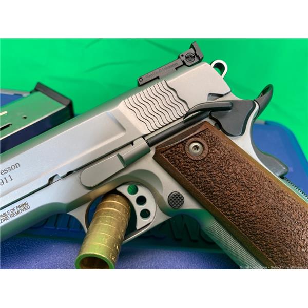 SMITH WESSON SW9V New and Used Price, Value, & Trends 2024