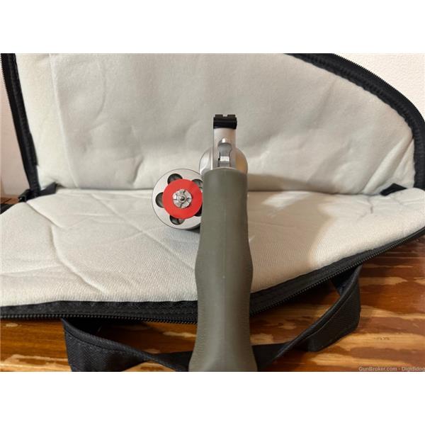 SMITH AND WESSON 460 New and Used Price, Value, & Trends 2024